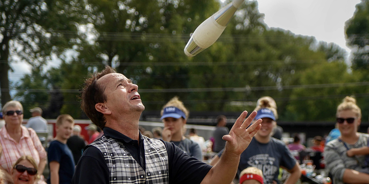 Free Downtown Entertainment: TJ Howell